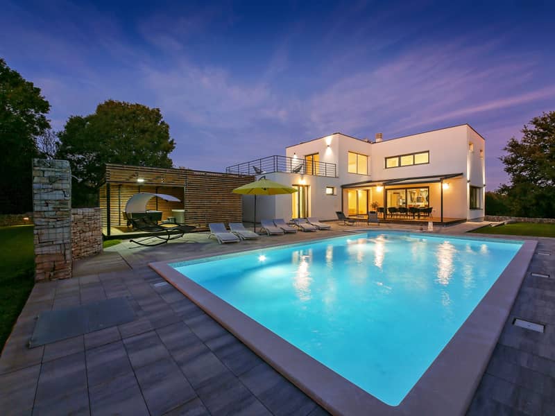 Villa Danica - Istrialux - Modern villa with heated pool - IstriaLux
