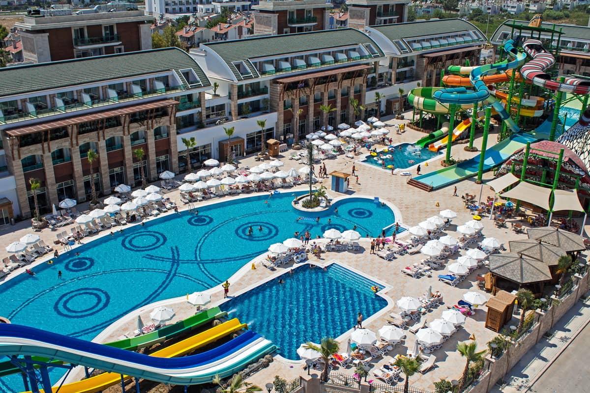 Hotel CRYSTAL WATERWORLD AQUA COLLECTION - Travelland
